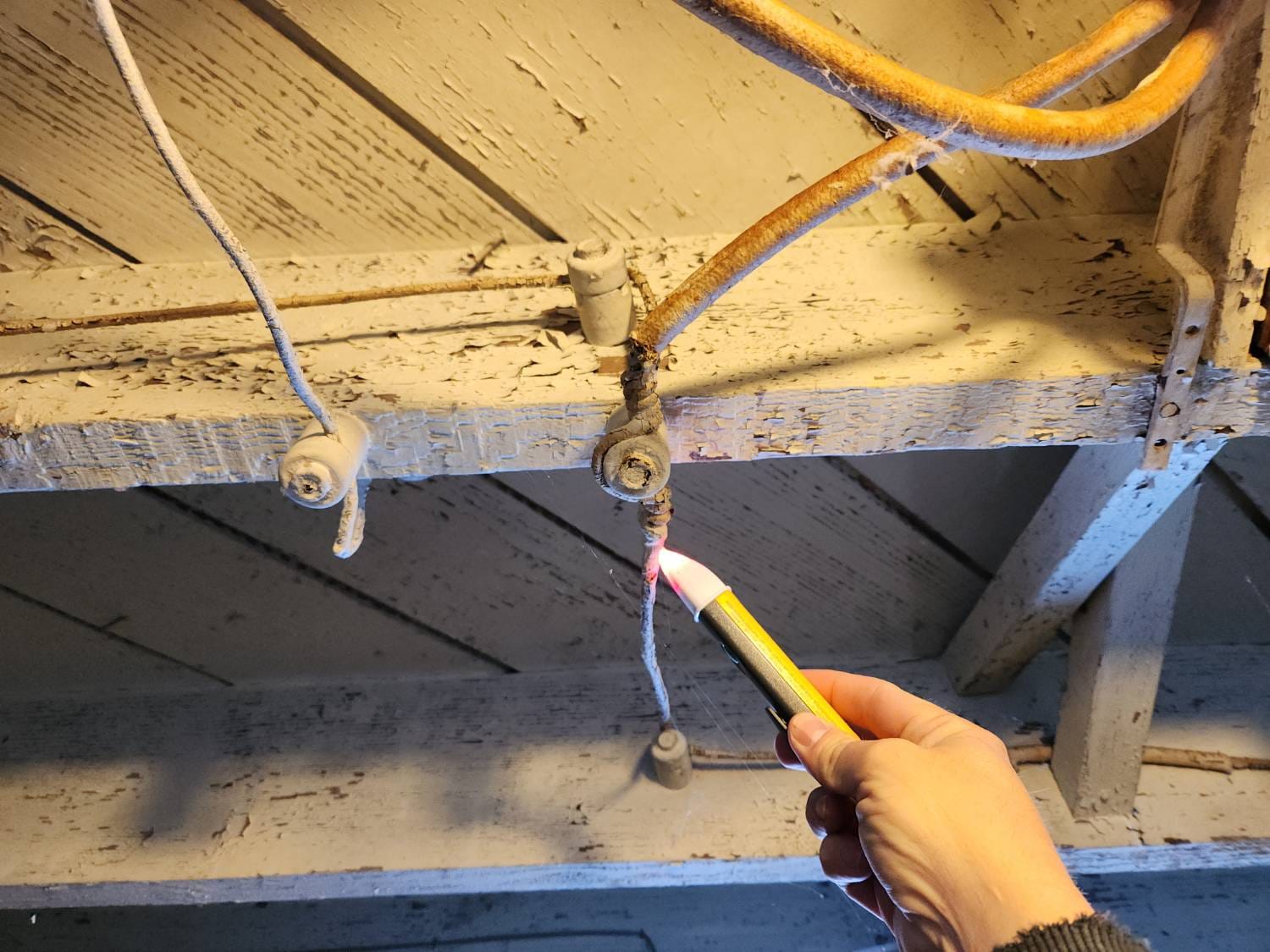 Understanding Knob and Tube Wiring: What Every Homeowner Needs to Know ...